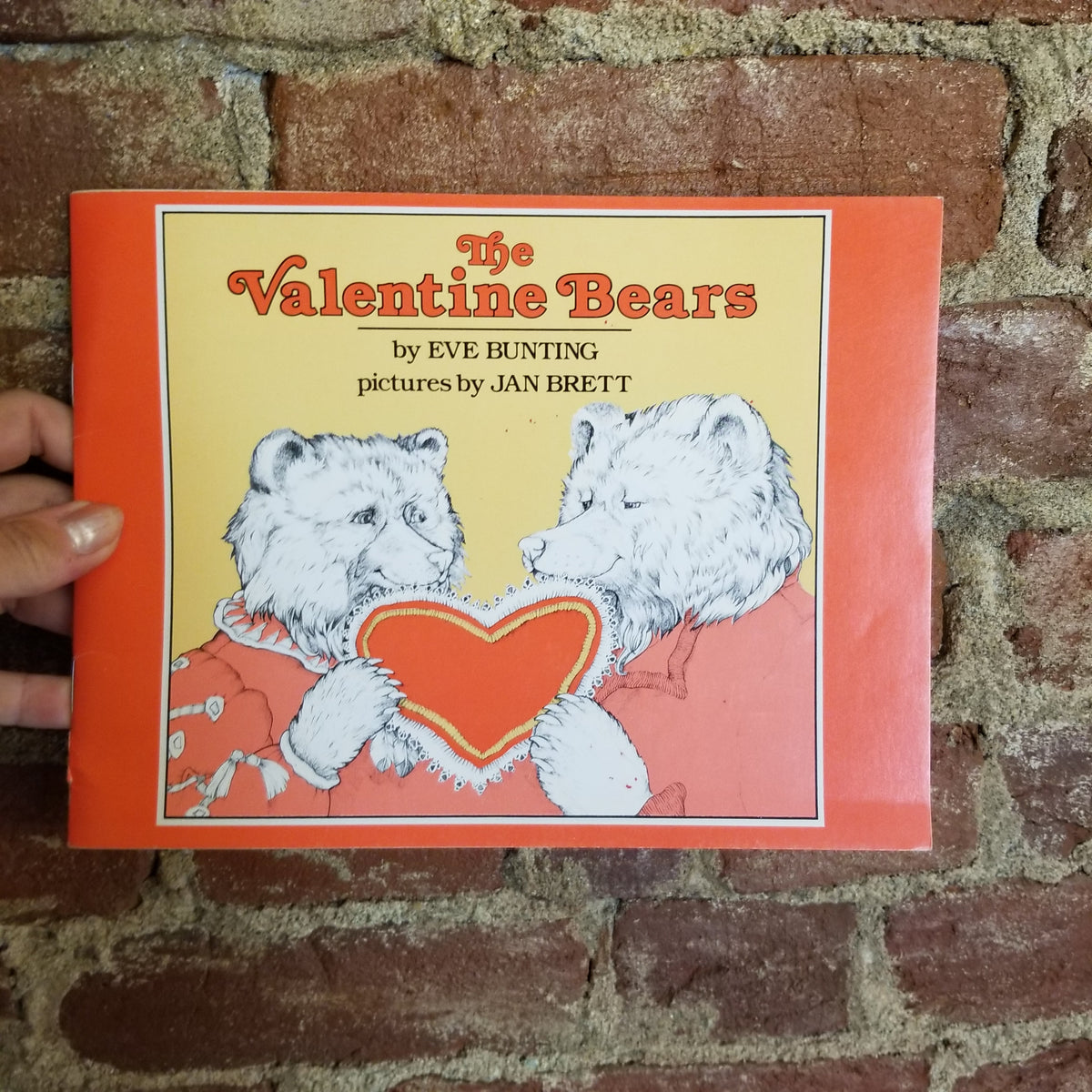 The Valentine Bears - Eve Bunting 1983 Weekly Reader Books vintage pap ...
