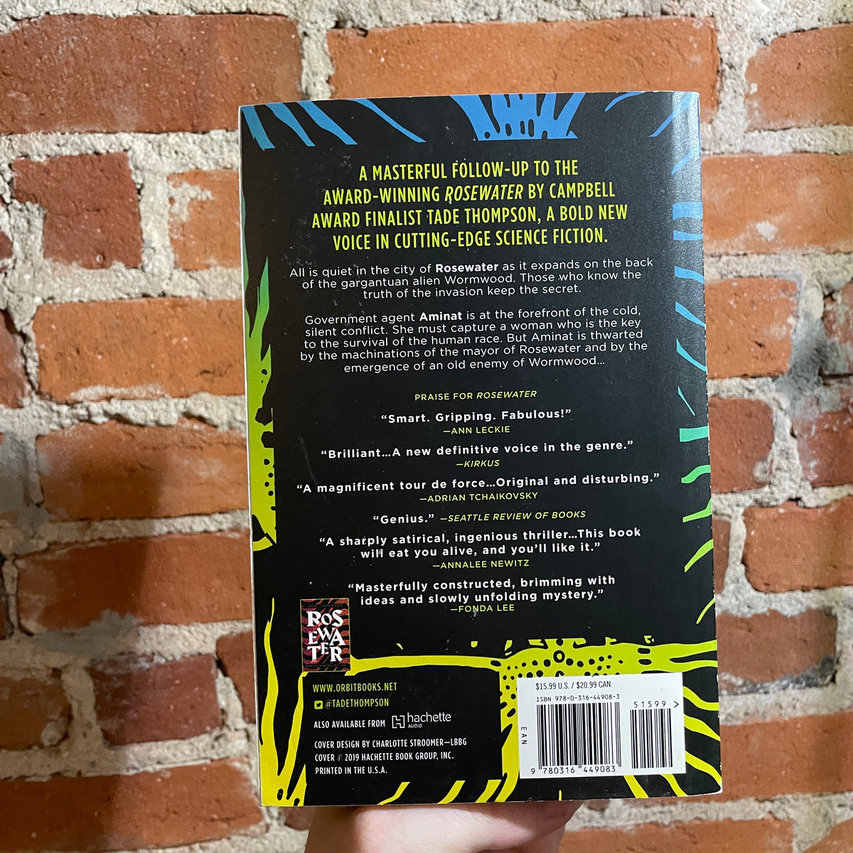 The Rosewater Insurrection - Tade Thompson - 2019 Orbit Books Paperbac ...