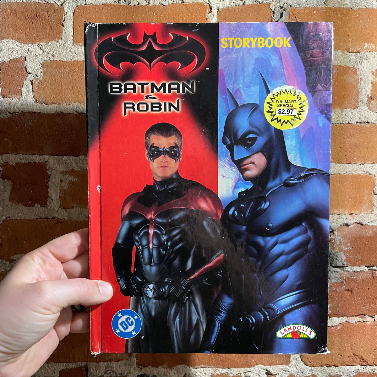Batman & Robin Storybook Hardback – Postmarked from the Stars